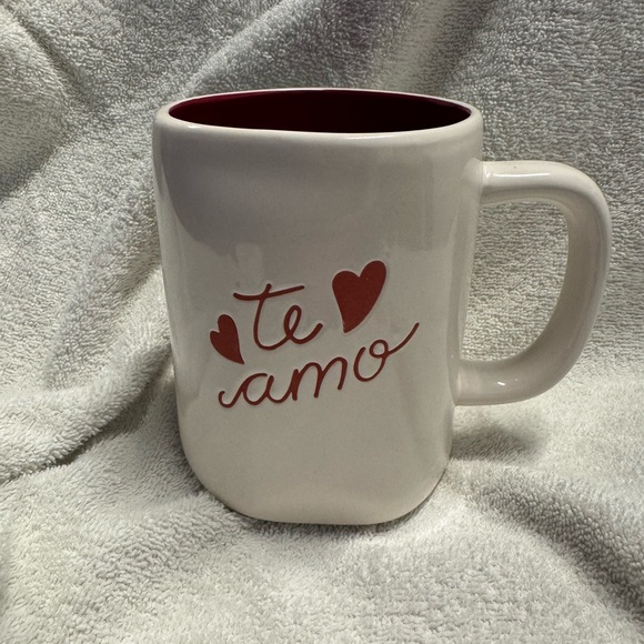 Rae Dunn | Dining | Te Amo Ceramic Mug Red And White Rae Dunn | Poshmark